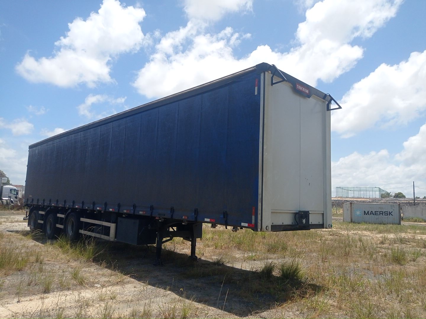 Carreta 2 Truckvan TRUCKVAN/CFE 3ED 2023 em PE | Trucadão